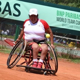 Overcoming Obstacles: Gainesville's Lopez Perseveres on the Court ...